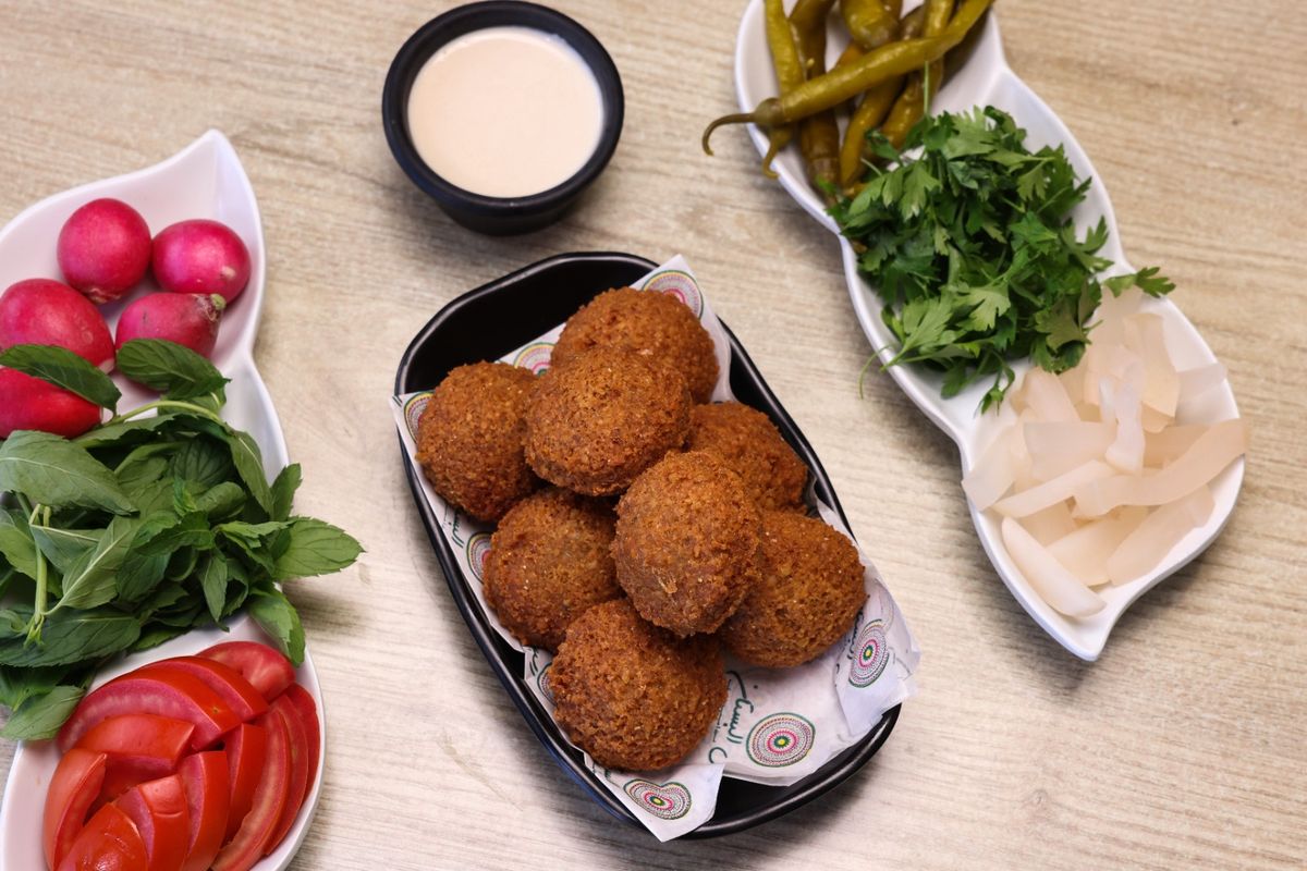 Falafel Al Boustan | Hello Byblos | Byblos Digital Map